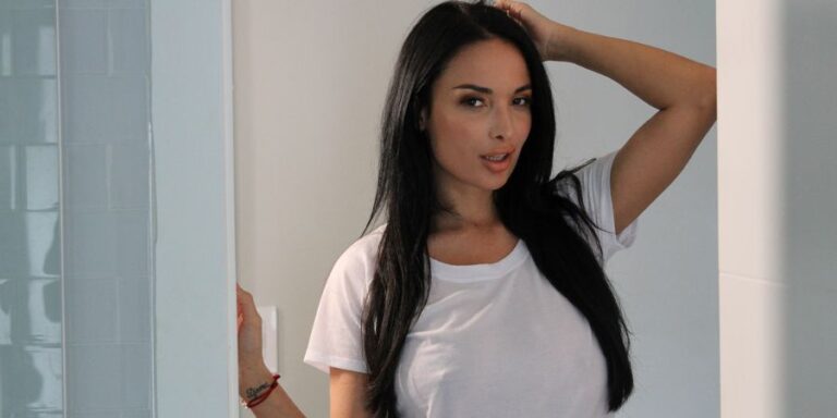 Anissa Kate: Biography, Wiki, Age, Height, Career And Photos - High ...
